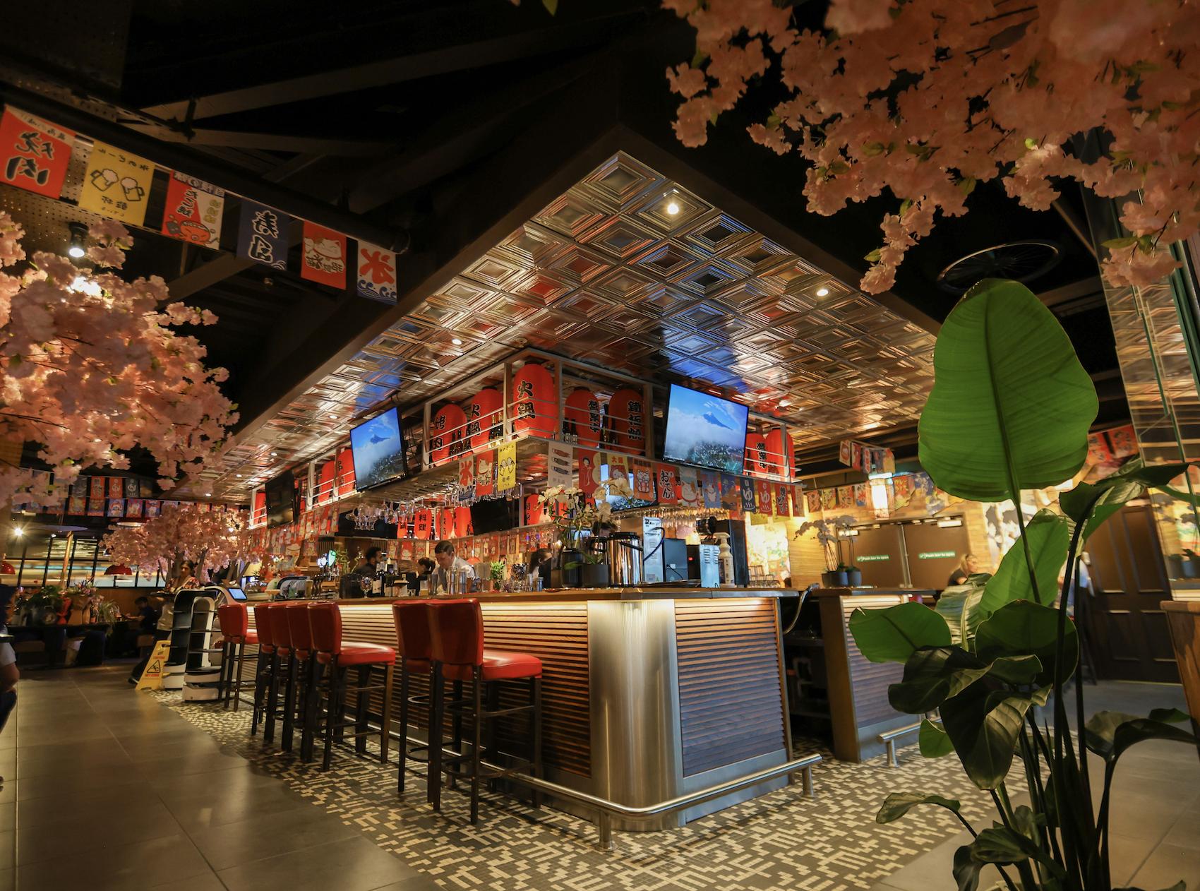 Fujiyama Restaurant | Premium Japanese Cuisine
